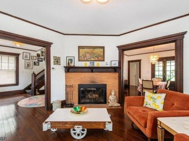 house with 7 bedroom, Newark NJ ES104809787