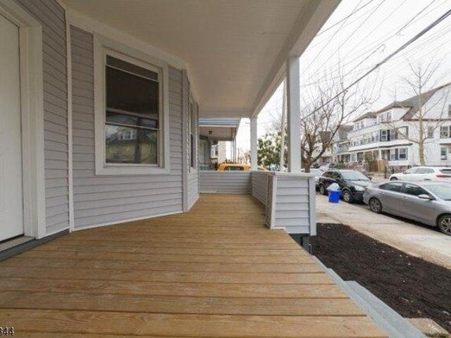 house with 7 bedroom, Newark NJ ES104374683