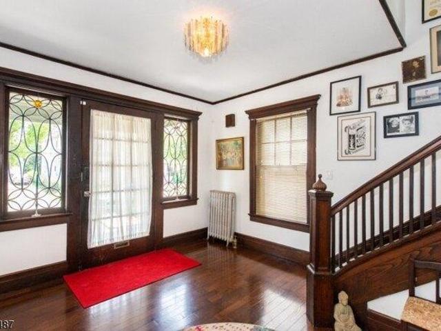 house with 7 bedroom, Newark NJ ES105474944