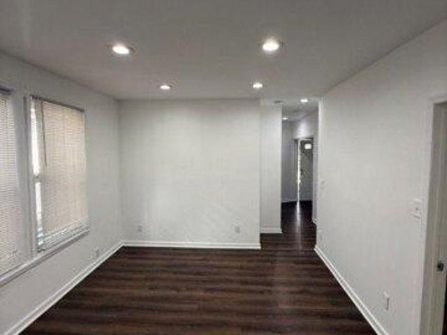 house with 7 bedroom, Newark NJ ES105123237