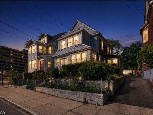 house with 7 bedroom, Newark NJ ES105126058