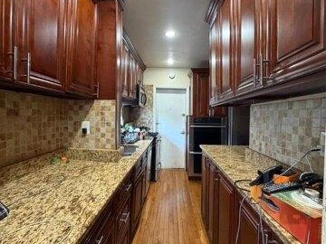 house with 7 bedroom, Newark NJ ES105191500