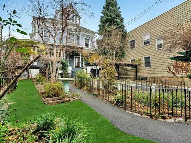 house with 7 bedroom, North Bergen NJ DLS101749004