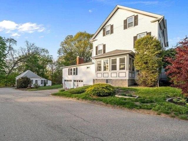 house with 7 bedroom, North Smithfield RI ES103101445