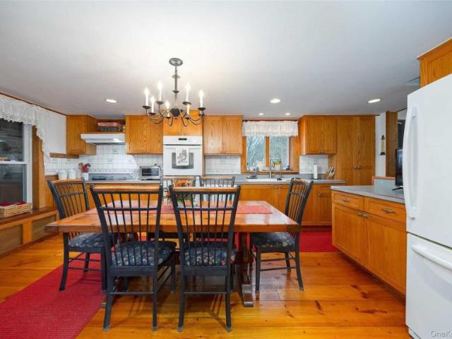 house with 7 bedroom, NY NY ES102245209