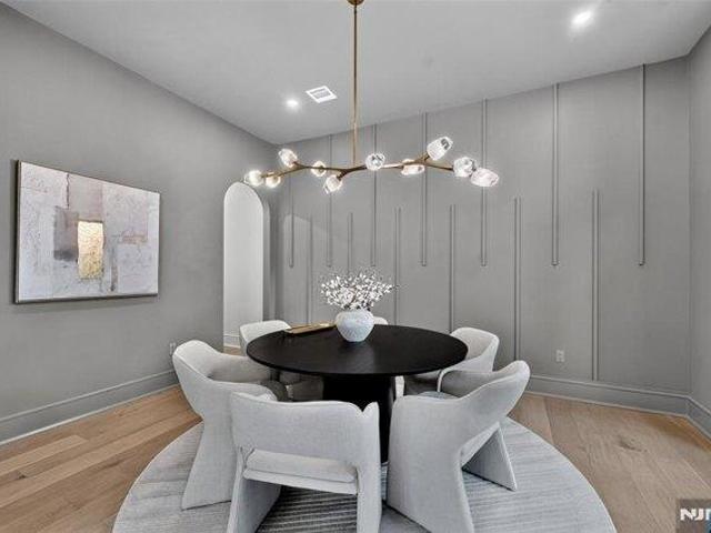 house with 7 bedroom, Paramus NJ ES105144444
