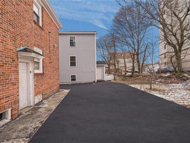 house with 7 bedroom, Providence RI DS102346988