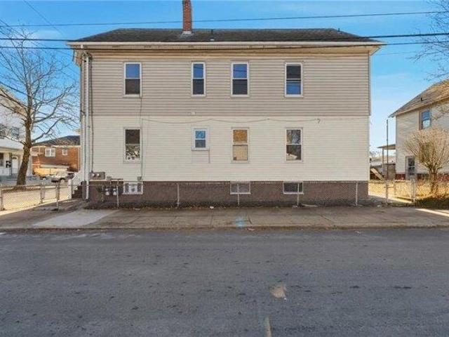 house with 7 bedroom, Providence RI DS102584897