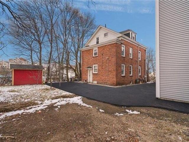 house with 7 bedroom, Providence RI DS103016908