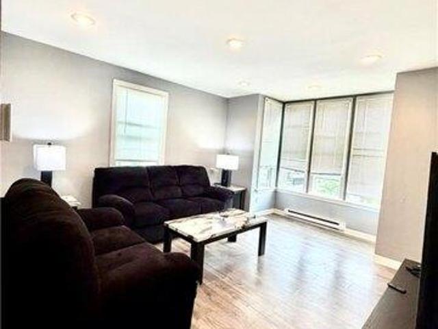 house with 7 bedroom, Providence RI ES104543067