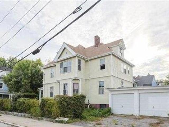 house with 7 bedroom, Providence RI ES104790779