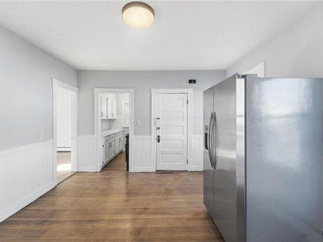 house with 7 bedroom, Providence RI ES104809765