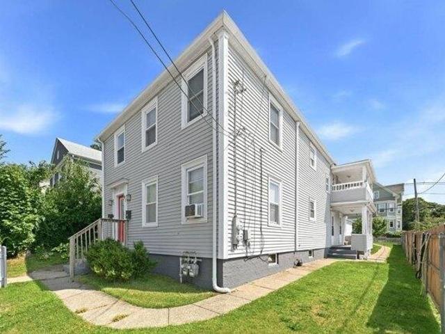 house with 7 bedroom, Providence RI ES105081761