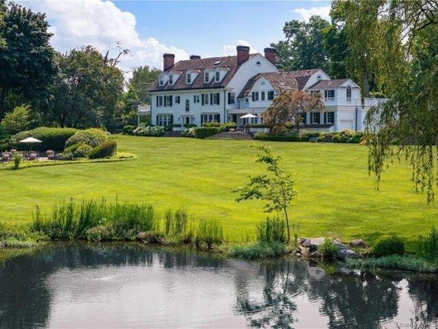 house with 7 bedroom, Purchase NY DLS102283216