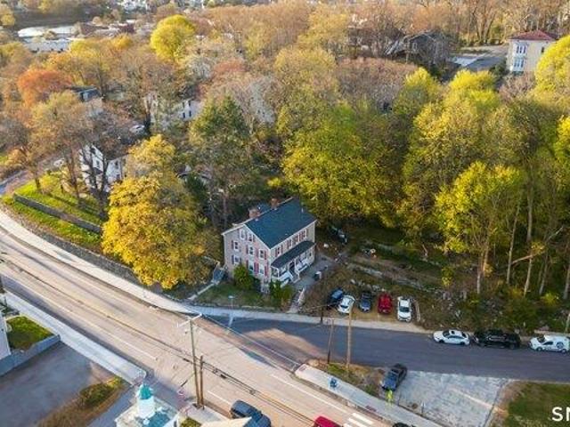 house with 7 bedroom, Putnam CT ES103620508