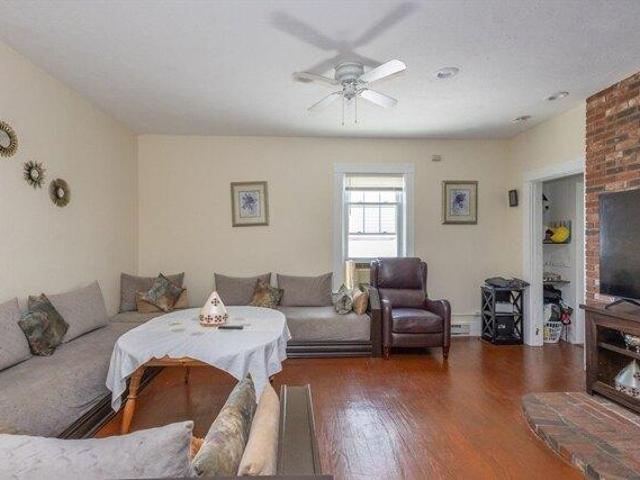 house with 7 bedroom, Quincy MA ES104605302