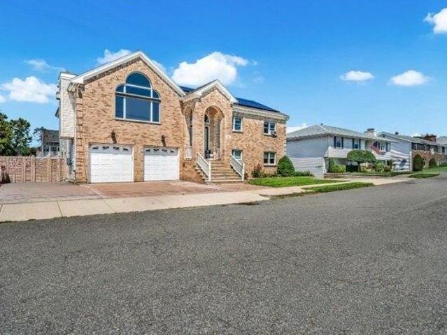 house with 7 bedroom, Revere MA ES105061363