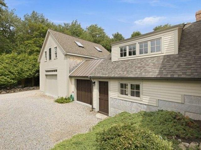 house with 7 bedroom, Scituate MA ES105082578