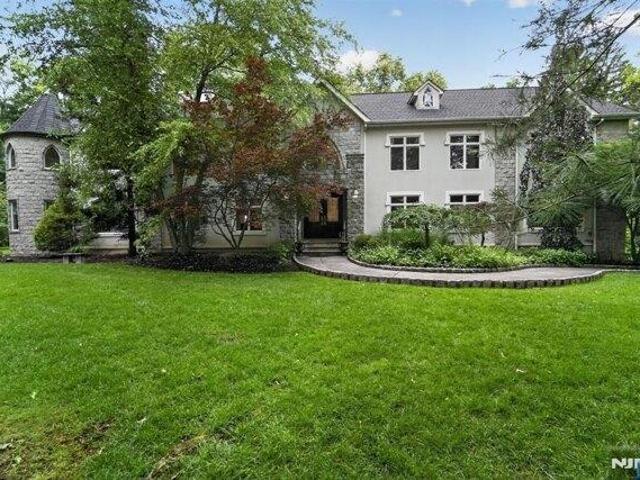 house with 7 bedroom, Saddle River NJ ES104607464