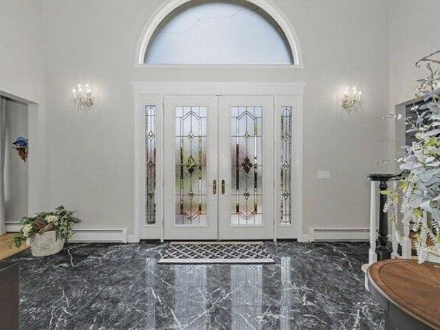 house with 7 bedroom, Saugus MA ES105232593