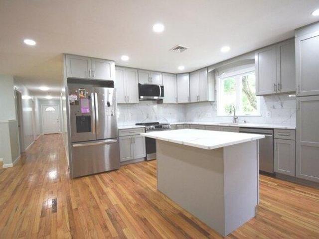 house with 7 bedroom, Shrewsbury MA DS103888573