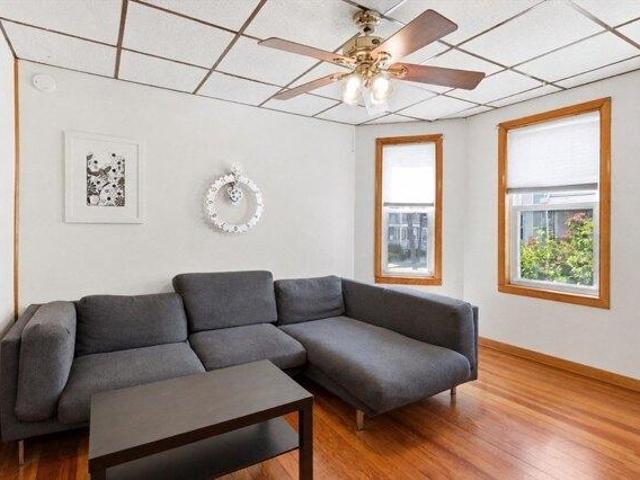 house with 7 bedroom, Somerville MA ES105060252