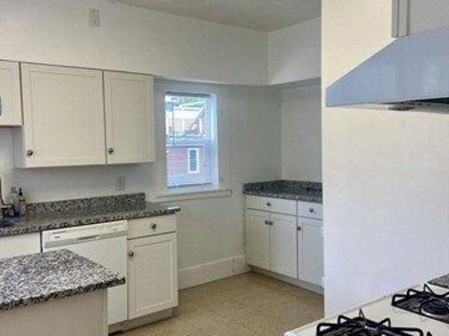 house with 7 bedroom, Somerville MA ES105094934