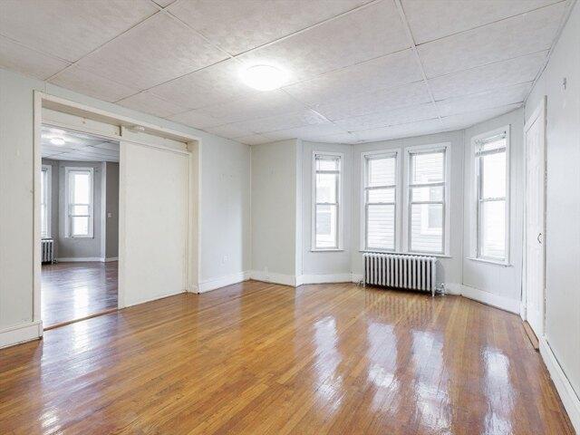 house with 7 bedroom, Somerville MA ES103807412