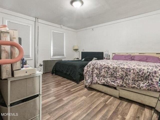 house with 7 bedroom, South Amboy NJ ES105193425