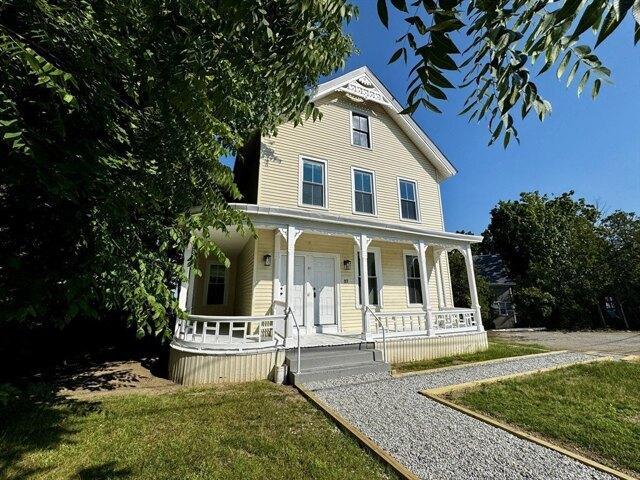 house with 7 bedroom, Southbridge MA ES105060271