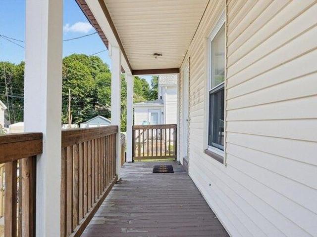 house with 7 bedroom, Spencer MA ES105095994