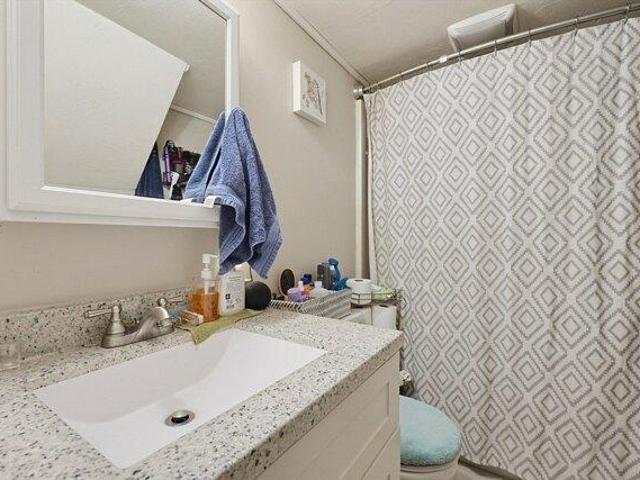 house with 7 bedroom, Spencer MA ES105231632