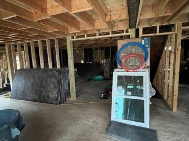 house with 7 bedroom, Stafford CT ES105157367