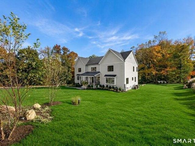house with 7 bedroom, Stamford CT ES104568000