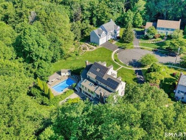 house with 7 bedroom, Stratford CT ES104760157