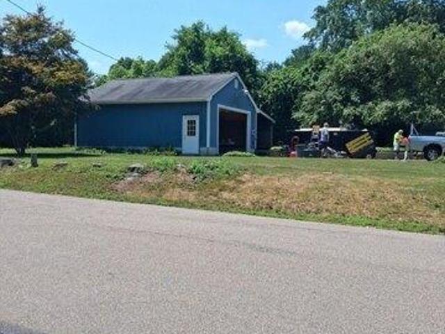 house with 8 bedroom, Taunton MA ES105189996