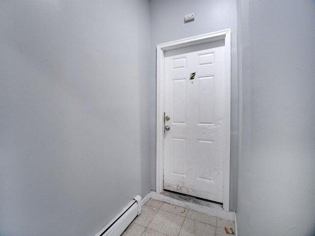 house with 8 bedroom, Union City NJ ES104479704