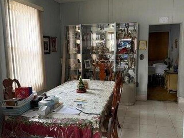 house with 8 bedroom, Union City NJ ES104608203