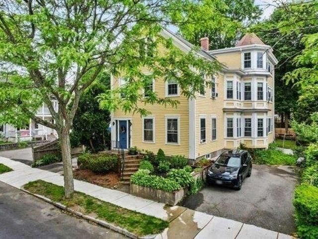house with 8 bedroom, Wakefield MA DS103074455