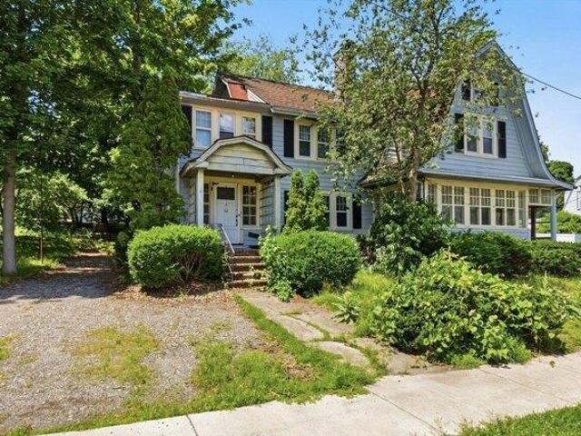 house with 8 bedroom, Wakefield MA ES104760993