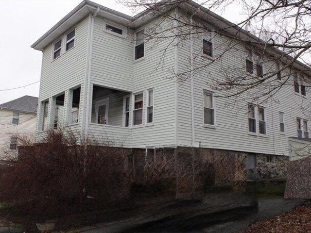 house with 8 bedroom, Waltham MA ES104296994