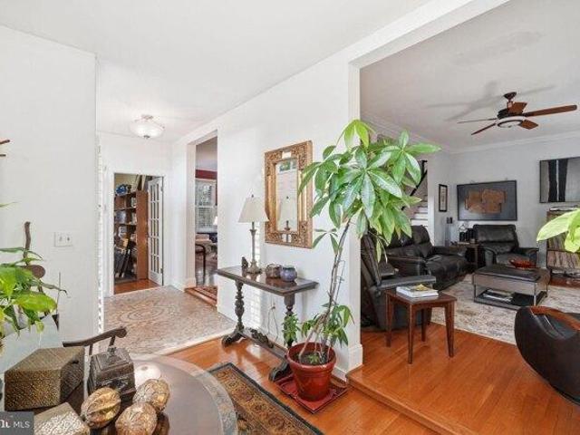 house with 8 bedroom, Washington DC ES104906232