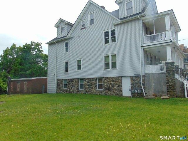 house with 8 bedroom, Waterbury CT DS102723761