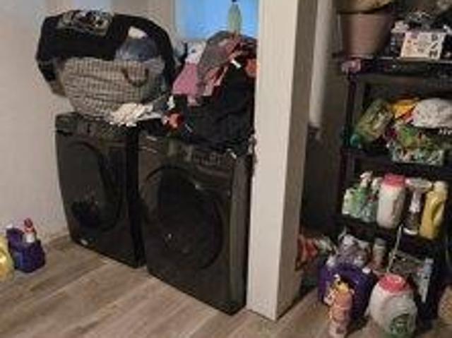 house with 8 bedroom, Waterbury CT ES105126912