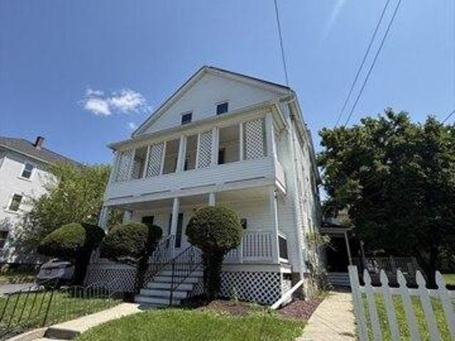 house with 8 bedroom, Webster MA DS102959779