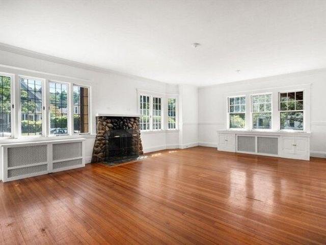house with 8 bedroom, Wellesley MA ES105143514
