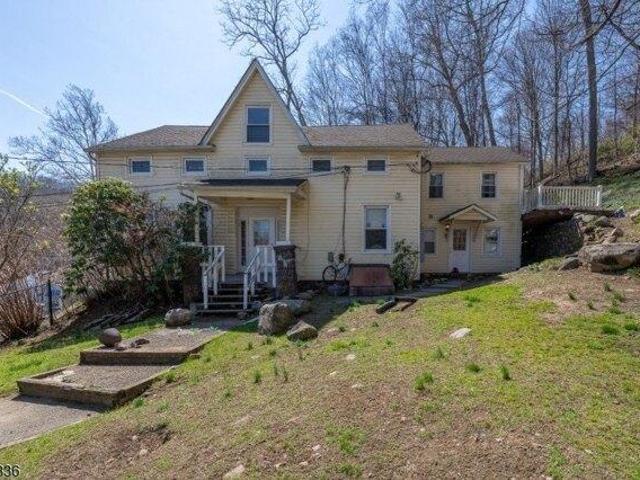 house with 8 bedroom, West Milford NJ DS101859141