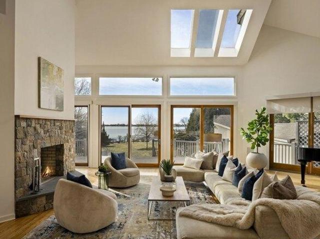 house with 8 bedroom, Westport CT DS103162257