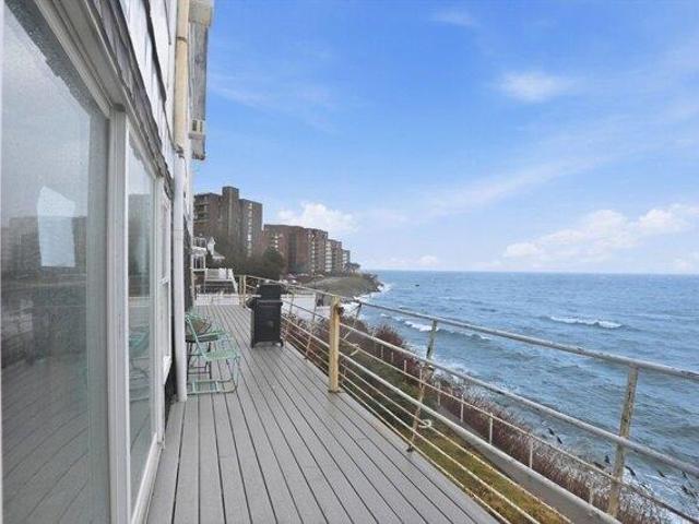 house with 8 bedroom, Winthrop MA DLS101658465