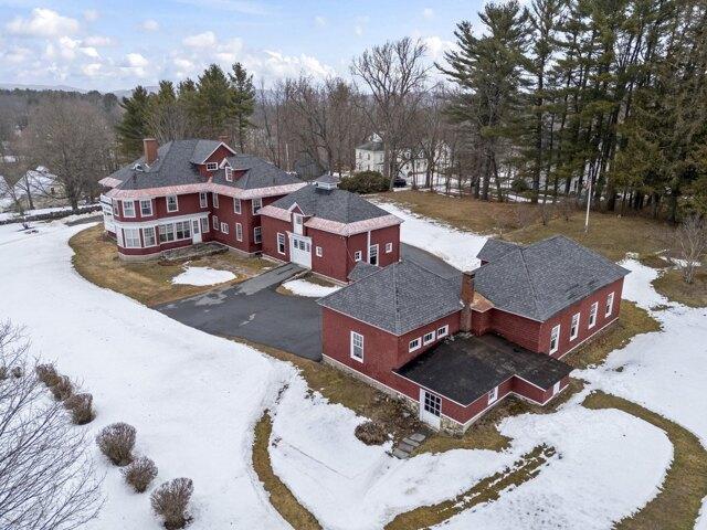 house with 8 bedroom, Wilton ME DLS102318554